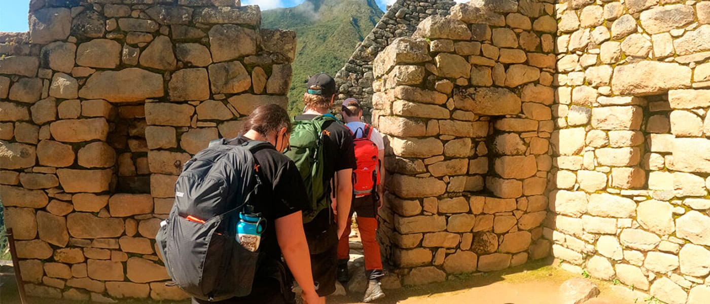 How Much is a Tour Guide at Machu Picchu?
